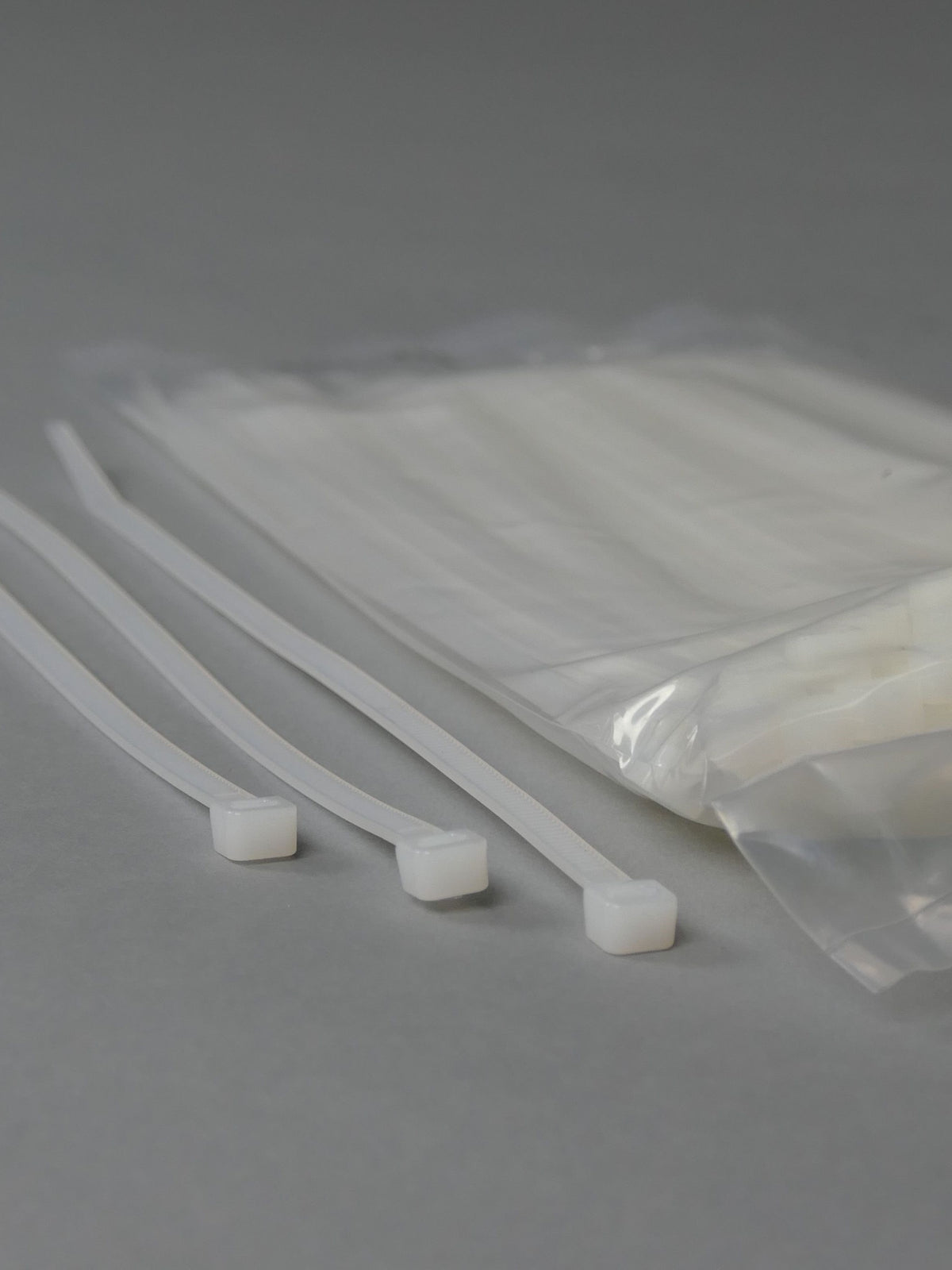 Sack Ties (Plastic Zip/Cable Type) - 1000 — Sackmaker